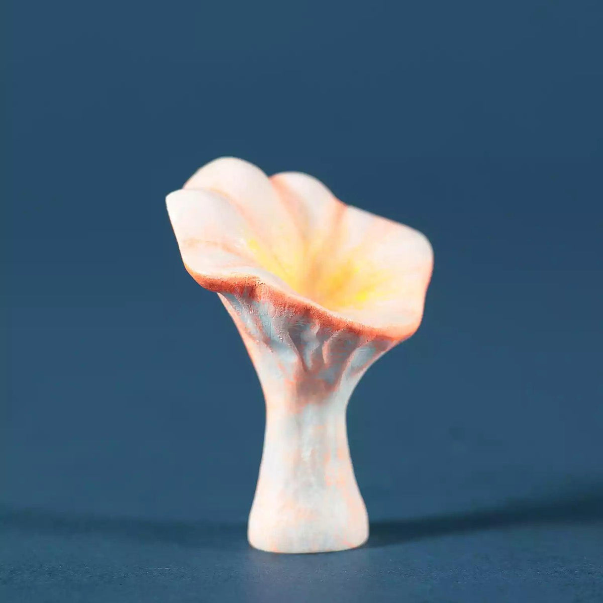 Carved Mushroom Toy Pleurotus Djamor Noelino Toys