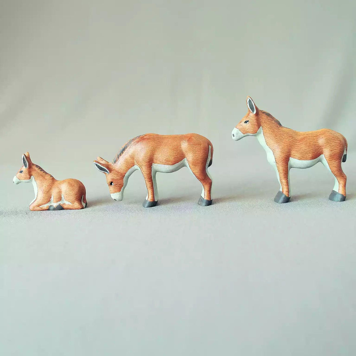 Wooden Donkey Toy - Family of Three– Noelino Toys