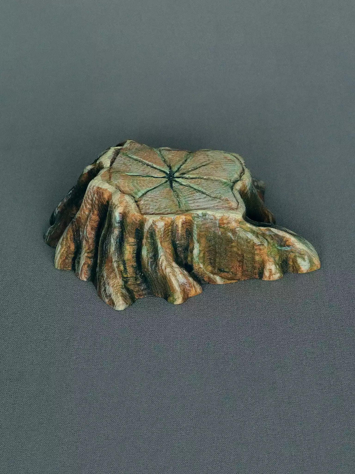 Wooden Tree Stump– Noelino Toys